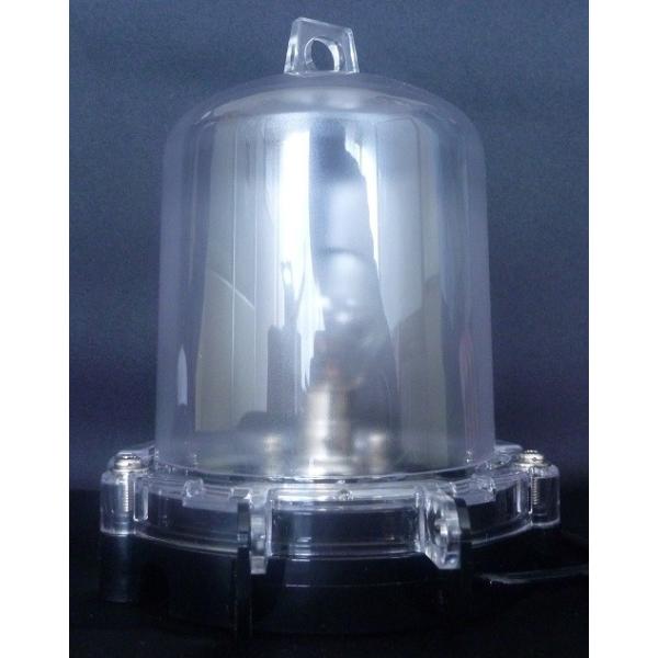 ■特長■・小型船灯：JCI検定合格品。・適合電球：KN12V 20WS / KN24V 20WS・射光角度：360度・光達距離：2海里以上・灯窓：無色グローブ・概算質量：0.28km・適用（全長）：50m未満電気用 小型船灯 小型標識灯 船...