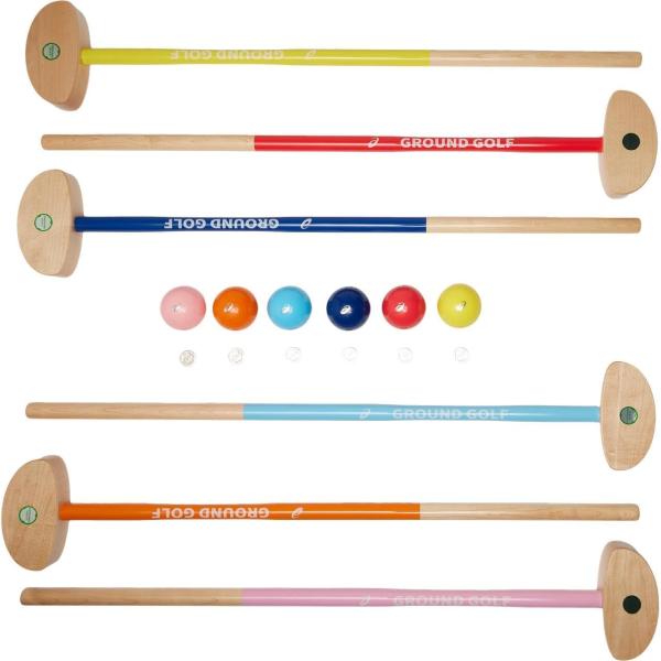 ■セット内容 ・クラブ 6本（サイズ/長さ83cm）・ボール 6個・マーカー 6個がすべてセットになったセットです。仲間で楽しむグラウンド・ゴルフ6色セット。■素材クラブ/カエデポール/熱可塑性樹脂マーカー/スチール生産地： 日本その他（仕...