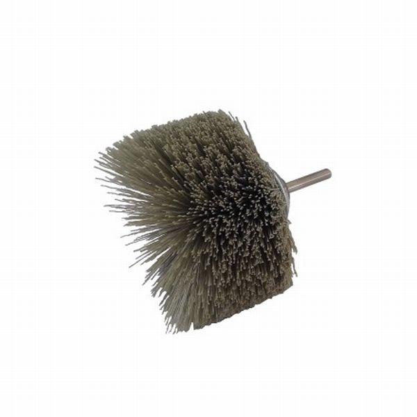 製品特長・ブラシが広がり、隅々まで入り込みます。・足付け作業の時間短縮。・手作業の省力化。・ペーパー番手は♯240：「400番」相当