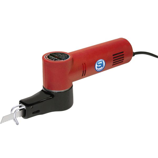 ●持ち運びに便利で鉄板・アルミ.樹脂も切れる万能カッター。●作業を妨げないエンストなしのノンストップメカニズム搭載。●振動も少なく疲労低減を実現。無負荷往復数：5000ｓ.ｐ.ｍストローク長さ：7ｍｍヤスリ取付軸：5径消費電力：250Ｗ使用...