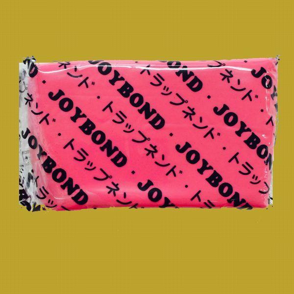 トラップネンドは、塗装面にキズを付けずに付着物を取り除くために、開発したセラミックネンドです。粘土状ですから、適度な圧力で塗装面を研磨するため、一切キズを付けずに不純物を取り除きます。塗装面に鉄粉が付着している場合、このトラップネンドで殆ど...