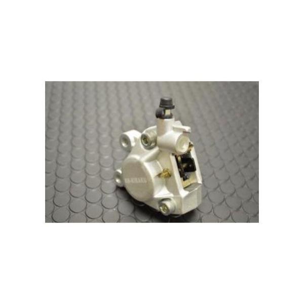 ●メーカー名：KN企画 / kn926(ケイエヌキカク)●商品名：2POTキャリパー 対向キャリパー 鋳造キャリパー【シルバー】メーカー品番：DK02-KN-SJANコード：4580496201632形状やピッチはヤマハのスーパーJOGZR...