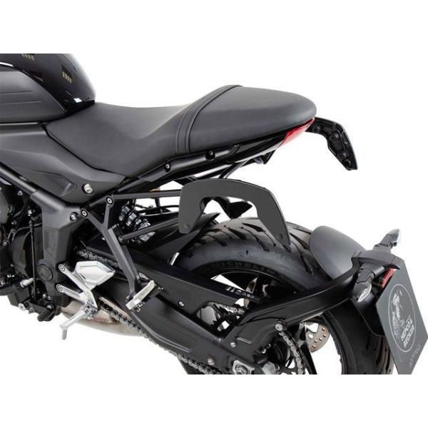 ●メーカー名：ヘプコ＆ベッカー / HEPCO＆BECKER(ヘプコアンドベッカー)●商品名：サイドソフトケースホルダー 「C-Bow」メーカー品番：630-7612-0001JANコード：4042545692728その他のモデルヘプコ＆ベ...