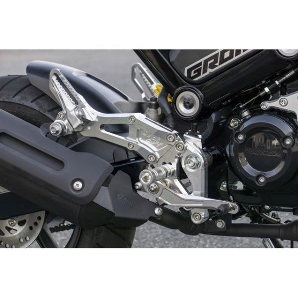 ●メーカー名：オーバーレーシング / OVER RACING●商品名：バックステップ 4ポジション タンデム付（シルバー）メーカー品番：・51-223-51JANコード：4539770121616GROM グロムカラーシルバーアルマイト仕上...