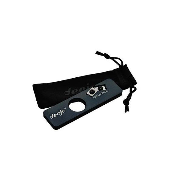 ●メーカー名：ディージョ / deejo●商品名：Sharpener for regularメーカー品番：DJ-0001JANコード：3661190008107アルミニウム/タングステンカーバイト90mm×25mm×5mm重量：35g付属品...