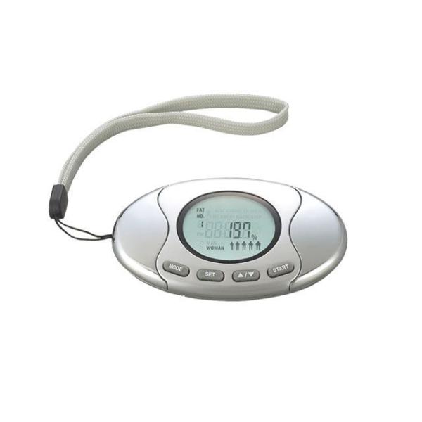 ●メーカー名：ミムゴ / MIMUGO●商品名：No.73478 体脂肪計付歩数計（シルバー）メーカー品番：No.73478JANコード：4562369180503シルバーABS樹脂4090mm×20mm×50mmストラップ■コンパクトサイ...