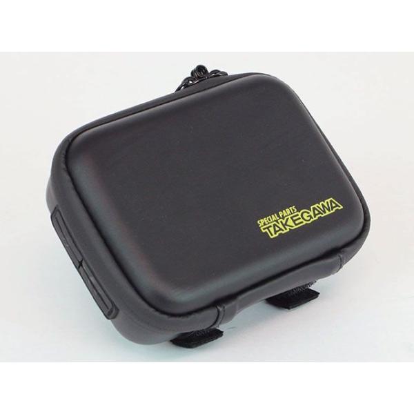 ●メーカー名：SP武川 / SP TAKEGAWA(スペシャルパーツタケガワ)●商品名：ETCケースメーカー品番：・08-01-0047JANコード：4514162836132汎用 ブラックSP武川ロゴ入り 収納可能容量：約0.51L 参考...