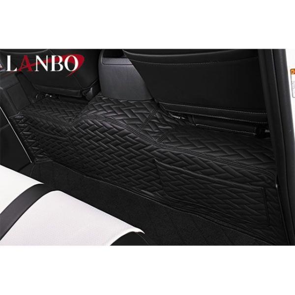 ●メーカー名：LANBO(ランボ)●商品名：セカンドデッキカバー Type LUXE 200ハイエース ワイド（ブラック×ブラック×ブラックステッチ）メーカー品番：LUXE-LSD006JANコード：4589707200693ブラック×ブラ...