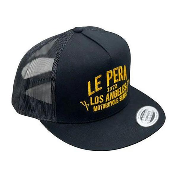 ●メーカー名：ラペラ / LePera●商品名：フラットビルメッシュキャップ（ブラック×ゴールドテキスト）メーカー品番：・029801T-HTRKGOLD本体：ブラック刺繍：ゴールドフリーキャップ×1個ラペラのオリジナルキャップです。屈指の...