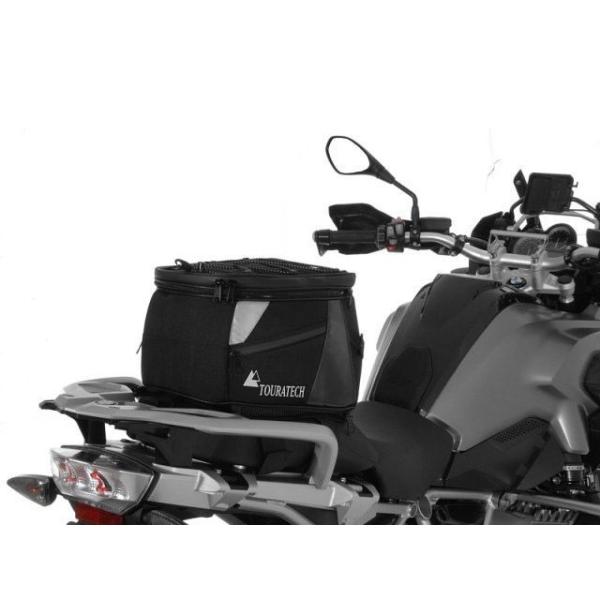 ●メーカー名：ツアラテック / TOURATECH(ツラーテック)●商品名：タンデムシートバッグ「アンバート」【ラージ】 R1200GS（2013-）メーカー品番：tt_01-045-5815-0JANコード：4573209227074BM...