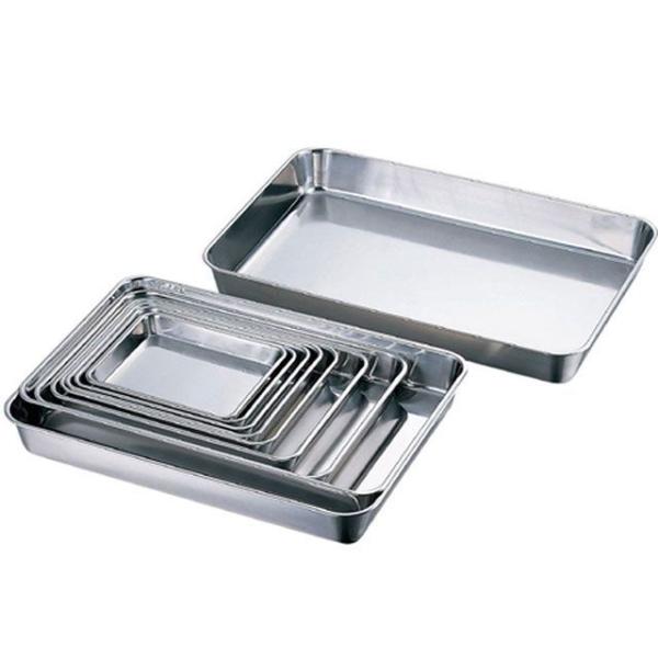 ●メーカー名：赤川器物製作所 / akagawa(アカガワ)●商品名：33115 18-8 浅型角バット 15枚取メーカー品番：33115JANコード：4560127491281材質SUS304（18-8ステンレス）仕様内寸：282×219...