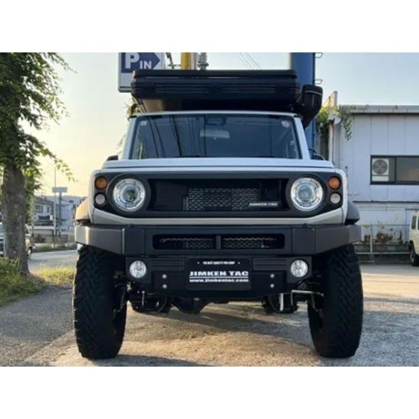 ●メーカー名：ジムケンタック / JIMKEN TAC●商品名：NEWふぉぐっチメント●タイプ JB64新しくAES製樹脂で艶消しブラック仕上げにリニューアル！！耐候性が高いので塗装せずの使用が可能に。車種別の取付ステー付属で穴あけ加工なし...