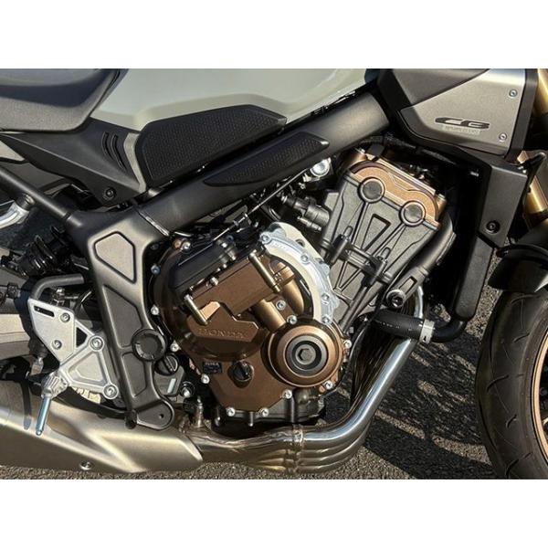 ●メーカー名：クード / KOOD●商品名：クラッチカバー（シルバー）メーカー品番：H-ECCV-1-SLJANコード：4573514215315CB650RCBR650Rシルバー予てより開発を進めておりました ホンダCB650R/CBR6...