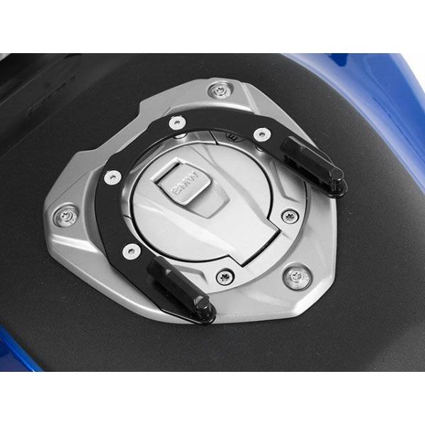 ●メーカー名：ヘプコ＆ベッカー / HEPCO＆BECKER(ヘプコアンドベッカー)●商品名：タンクリング 「MultiBASIC/マルチベーシック」（タンクバッグホルダー/レシーバーセット）メーカー品番：516-6549-0001JANコ...