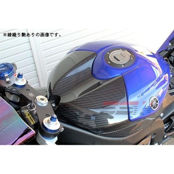 ●メーカー名：SPEEDRA(スピードラ)●商品名：タンクトップカバー ドライカーボン●カラー：綾織り艶ありメーカー品番：CYA0402TGJANコード：4580486913774YZF-R6■航空機などにも使われているプリプレグ（炭素繊維...