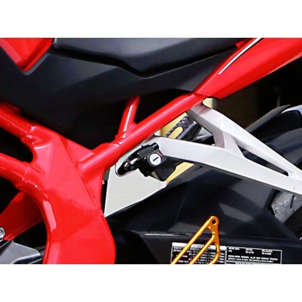 ●メーカー名：ベビーフェイス / BABYFACE●商品名：ヘルメットロックメーカー品番：009-LCH07BKJANコード：4589981500717CBR250RR※ご注文に伴い、車種・年式・型式の情報が必要となります。ご注文後に、ご注...