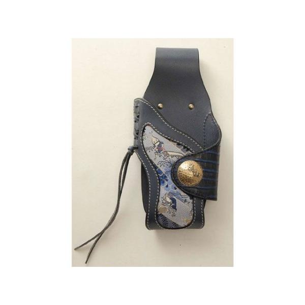 ●メーカー名：デグナー / DEGNER●商品名：【特価品】 花山 WC-4K ウォレットケース●柄：百鬼夜行 カラー：ネイビーメーカー品番：WC-4KJANコード：4524486065248天然タンニンなめし牛革/金襴織物H27×W11....