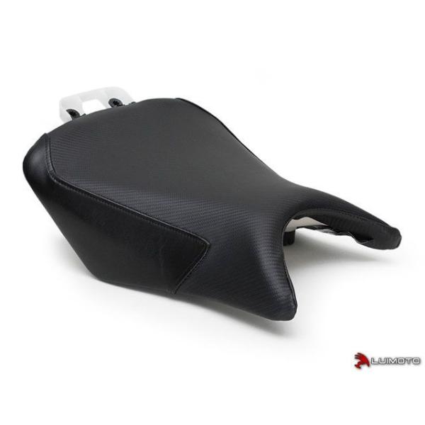 ●メーカー名：ルイモト / LUI MOTO●商品名：フロント シートカバー Baselineメーカー品番：LM-2192101JANコード：4589678394568CBR400RCFブラック/SPブラックBaseline純正スタンダード...