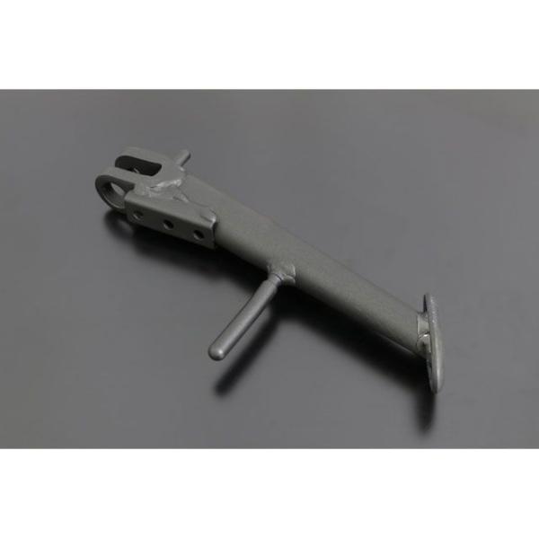 ●メーカー名：アーキ / ARCHI●商品名：ショートサイドスタンドメーカー品番：189-5031JANコード：4589641410301Z900RSスタンダード比-20mmのショートサイドスタンドは、ローダウン時に純正スタンドでは車体が立...