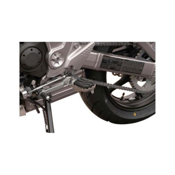 ●メーカー名：SWモテック / SW-MOTECH(エスダブリューモテック)●商品名：ION フットレストキットメーカー品番：sw_FRS_08_011_10001SVersys 650 ヴェルシス650Z1000Z900RSZ900RS ...