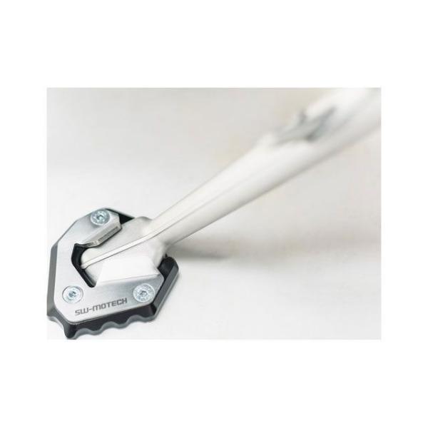 ●メーカー名：SWモテック / SW-MOTECH(エスダブリューモテック)●商品名：サイドスタンドフットエクステンション ブラック/シルバーメーカー品番：sw_STS_07_592_10001S1000XR品番：STS.07.592.10...