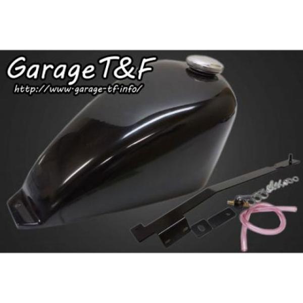 ●メーカー名：ガレージT&amp;F / T&amp;F(ガレージティーアンドエフ)●商品名：ハイマウントスリムスポーツスタータンクキット（Ver II）メーカー品番：・MG250GT02V-TWIN MAGNA VツインマグナFRP製サフ...