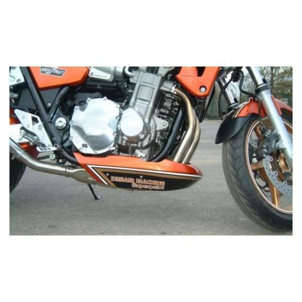 ●メーカー名：ピラミッドプラスチック / PYRAMID PLASTICS(ピラミッド プラスチック)●商品名：Honda CB 1300 S Belly Pan Unpainted 1998＞2007 ｜ 21060Uメーカー品番：pyr...