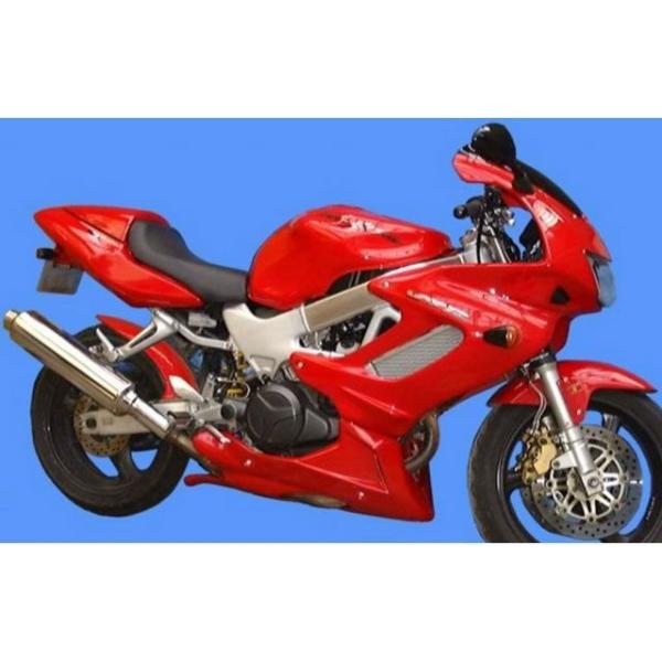 ●メーカー名：ピラミッドプラスチック / PYRAMID PLASTICS(ピラミッド プラスチック)●商品名：Honda VTR 1000 F Firestorm Belly Pan Gloss Black 1997＞2005 ｜ 212...