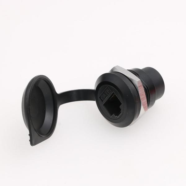 IP67 防水保護に適合する水/防塵キャップ付きの、現場で取り付け可能な RJ45 メス - メス カプラー。産業用パネルマウントバルクヘッドは、長期の使用に耐えられる高品質の素材で作られています。 プラスチックと亜鉛合金素材を採用しており...