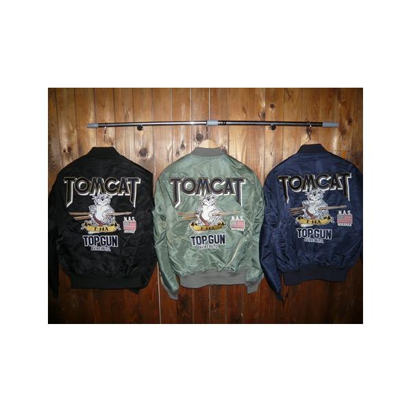 【発売日：2025年12月01日】メーカー希望小売価格　￥32,000＋税　　本体　（表地）ナイロン 100%（裏地）ポリエステル 100%（中わた）ポリエステル 100%（リブ部分）アクリル 62% 毛 27% ポリエステル 9% ポリウ...