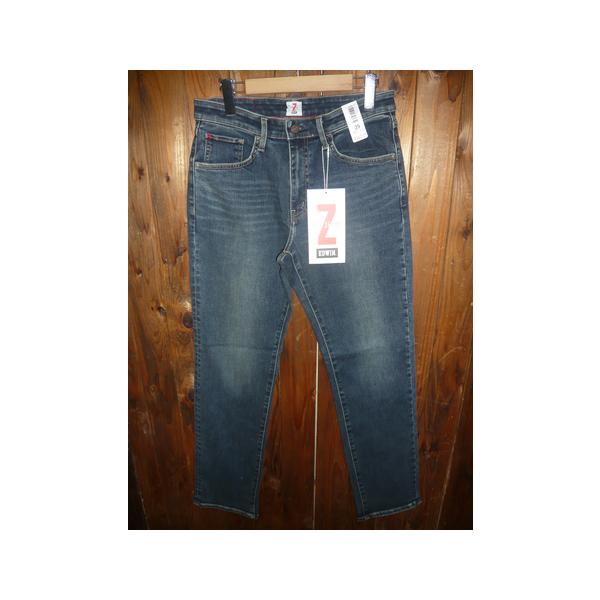 【発売日：2025年11月01日】メーカー希望小売価格　￥5,900＋税　　本体　綿 66％　ポリエステル 20%　レーヨン 11%　ポリウレタン 3%　革ラベル 合成皮革　　ベトナム製ZED-JEANS　素材には回復率92%、伸長率146...