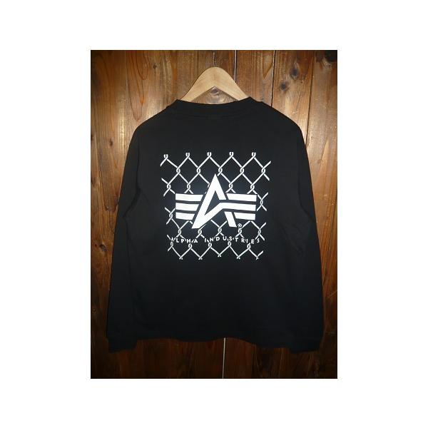 【発売日：2023年09月01日】メーカー希望小売価格　　￥４，５００＋税　　　　本体　　綿　１００％　　　　中国製バックプリントにインパクトあるBOXブランドロゴをワイヤー柄でプリントし、フロント左胸部分にはシンプルなワンポイントAマーク...