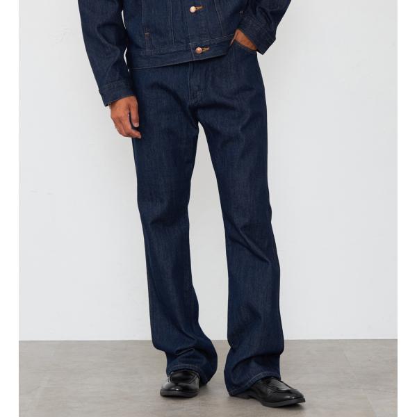 【発売日：2026年02月01日】メーカー希望小売価格　￥8,000＋税　　本体　　綿　100％　　ベトナム製7本のベルトループやウォッチポケット、ヨーク高仕様などWranglerならではの仕様が盛り込まれています。クラシカルな雰囲気漂うフ...