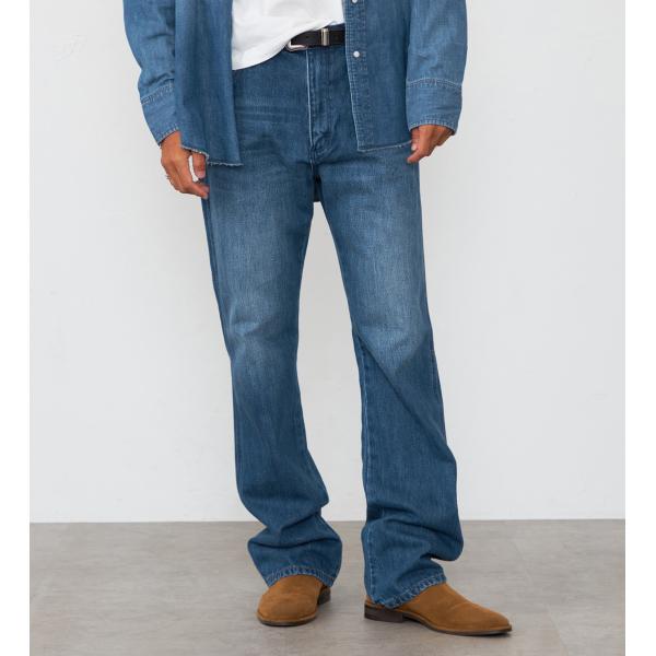 【発売日：2026年02月01日】メーカー希望小売価格　￥9,000＋税　　本体　　綿　100％　　ベトナム製7本のベルトループやウォッチポケット、ヨーク高仕様などWranglerならではの仕様が盛り込まれています。クラシカルな雰囲気漂うフ...