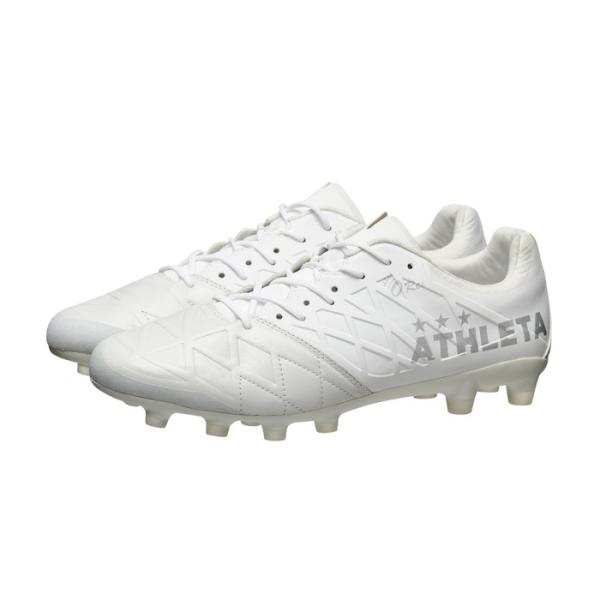 蓄積されたプレーヤーからのフィードバックを素に改良を繰り返し、 フットボールシューズとしての成熟度が増したナチュラルモーションレース搭載の アスレタフットウェアフラッグシップモデル■アッパー：天然皮革（カンガルー）×合成樹脂×人工皮革■アウ...