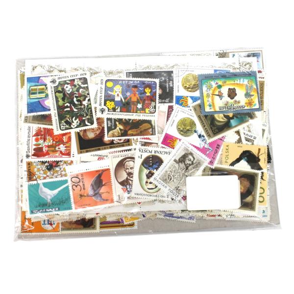 世界の切手　1000種詰め合わせです。【クリックポストについてのご注意事項】★日時指定・代引きをご指定されますと、別途送料・手数料がかかります。★送料無料をご希望の場合は、【日時指定・代引き指定なし】にてご注文下さいます様お願い申し上げます...