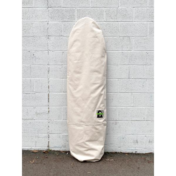 _____________________________________________________________PRODUCTカリフォルニア・サン・クレメンテで生まれたボードバッグブランド GREEN FUZ。3人のローカルサーフ...