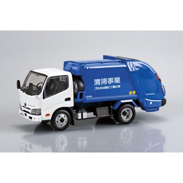 国内トップシェアのゴミ収集車！＜金型大幅追加＞楽プラの「はたらく車」にパッカー車(ゴミ収集車)が登場します。キャブは日野・デュトロ、パッカー部は新明和工業製G-PXを立体化。ボディ下部フレームの装備もリアルに再現しました。パーツ数を抑え、塗...
