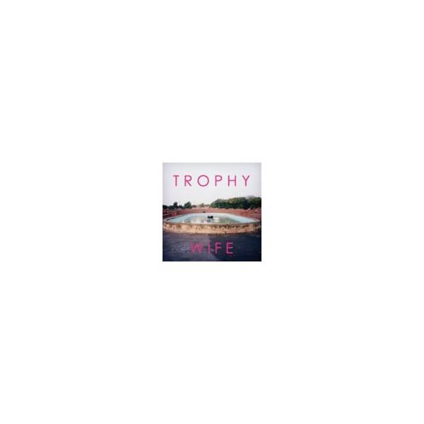【発売日：2013年06月26日】種別:CD 洋楽ロック ※こちらの商品はインディーズ盤にて流通量が少なく、手配できない場合がございます 発売日:2013/06/26 販売元:ウルトラ・ヴァイヴ 登録日:2013/05/01 トロフィー・ワ...