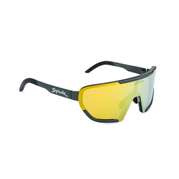 SPIUK NEBO ANTHRACITEは、スポーツやアウトドアに最適なサングラスです。軽量なフレームと高品質なレンズが特徴で、視界を広げるクリアな視野を提供します。フレームは耐久性に優れた素材で作られており、長時間の使用でも快適にフィッ...