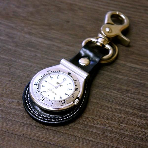 時計の文字盤にオリジナルのメッセージを印刷できます。文字盤インデックスとフォントを選んで自由なメッセージをお考え下さい。お名前、記念日、言葉を入れてオリジナルギフトとして。カラビナ付きなので鞄などに付けることが出来ますメッセージ例：（上）T...