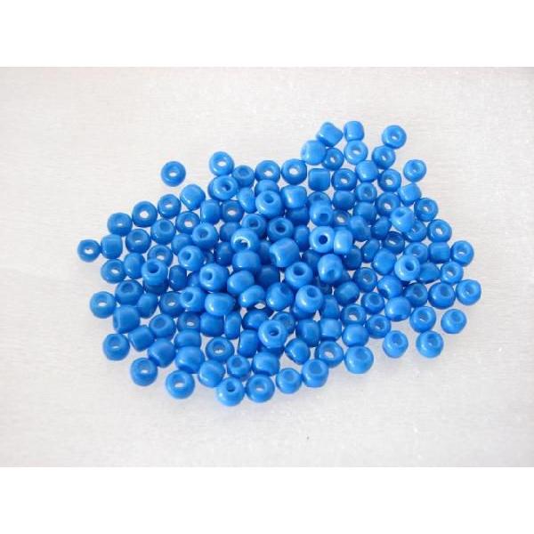 商品説明：<BR> 　　　　　　　　　商品名：　ガラスビーズ(M)<BR> 　　　　　　　　　サイズ：　約2.5mm x3mm　（穴は約1mm）<BR> 　　　　　　　　　数量：　約100個（4g)&lt...