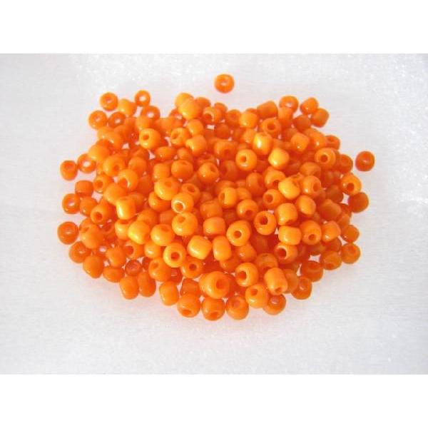 商品説明：<BR> 　　　　　　　　　商品名：　ガラスビーズ(M)<BR> 　　　　　　　　　サイズ：　約2.5mm x3mm　（穴は約1mm）<BR> 　　　　　　　　　数量：　約100個（4g)&lt...