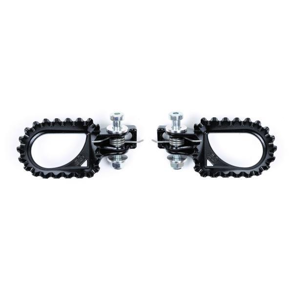 S3 Trial Footrests S3 Hard Rock Steel Rear泥つまりのしにくいステップ構造、トライアル用熱処理された炭素鋼製(SCM415)10mmステップ位置が後方になります。更にアルミスペーサーで３種類のステップ...