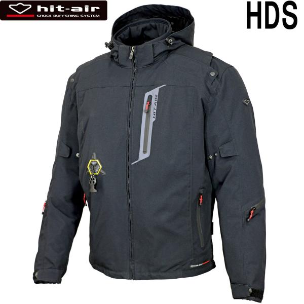 【発売日：2023年12月31日】表地はマットでコットンライクな風合いのナイロン素材を採用。キーボックスを主張しないフラットなデザインに シンボリックな3D形状のキーボックスホール。肩肘にCE(EN1621-1)規格の軽量型HEXAパッド、...