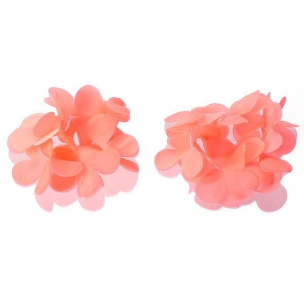 きれいで大きな花びらのうでわです。ダンスやステージの衣装のワンポイントにおすすめです。商品サイズ約φ100×65mmセット内容本体2個組