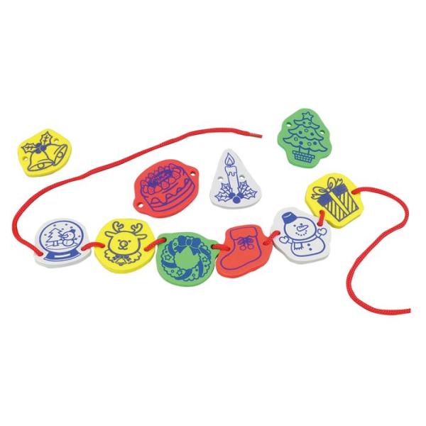 ツリーやサンタ、トナカイなどのかわいいクリスマス柄のひも通しです。ひも通しは、穴に紐を通す動作を通して、手指の発達を促し、集中力を養います。長さを調節すれば、首かざりにもできます。20ピース、ひも３本付。商品サイズEVAシート：140×12...