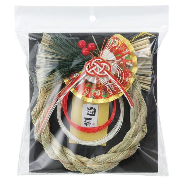 華やかなアレンジで１つ１つ丁寧に作られた天然素材のしめ縄飾りです。自宅やオフィスに飾って新春気分をアップ。わらのリースに赤と白を基調とした扇と水引をあしらった飾りです。商品サイズW160×H180×D400mmセット内容本体×１