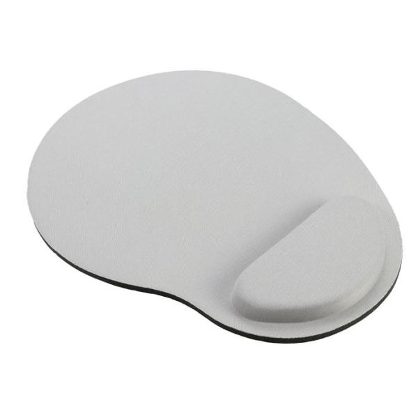 疲れにくいリストレスト付きのマウスパッドです。長時間のPCワークにうれしいアイテムです。マウスパッドと一体化しているため省スペースです。商品サイズ180×225×3mmセット内容本体のみ