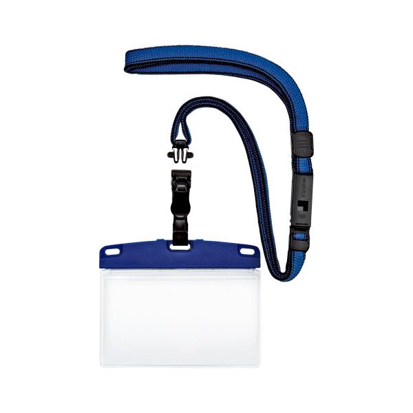 吊り下げ名札脱着式　アーバンスタイル●外寸：縦８２×横１０３ｍｍ●収容寸法：縦５５×横９１ｍｍ●ストラップ長：９０ｃｍ●ストラップ幅：約１０ｍｍ●材質：ケース＝再生ポリオレフィン／再生ＰＰ，ストラップ＝再生ＰＥＴ●ホイッスル付